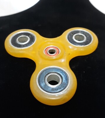 Fidget Spinner Toy Yellow Black Red Tri-Wing | eBay