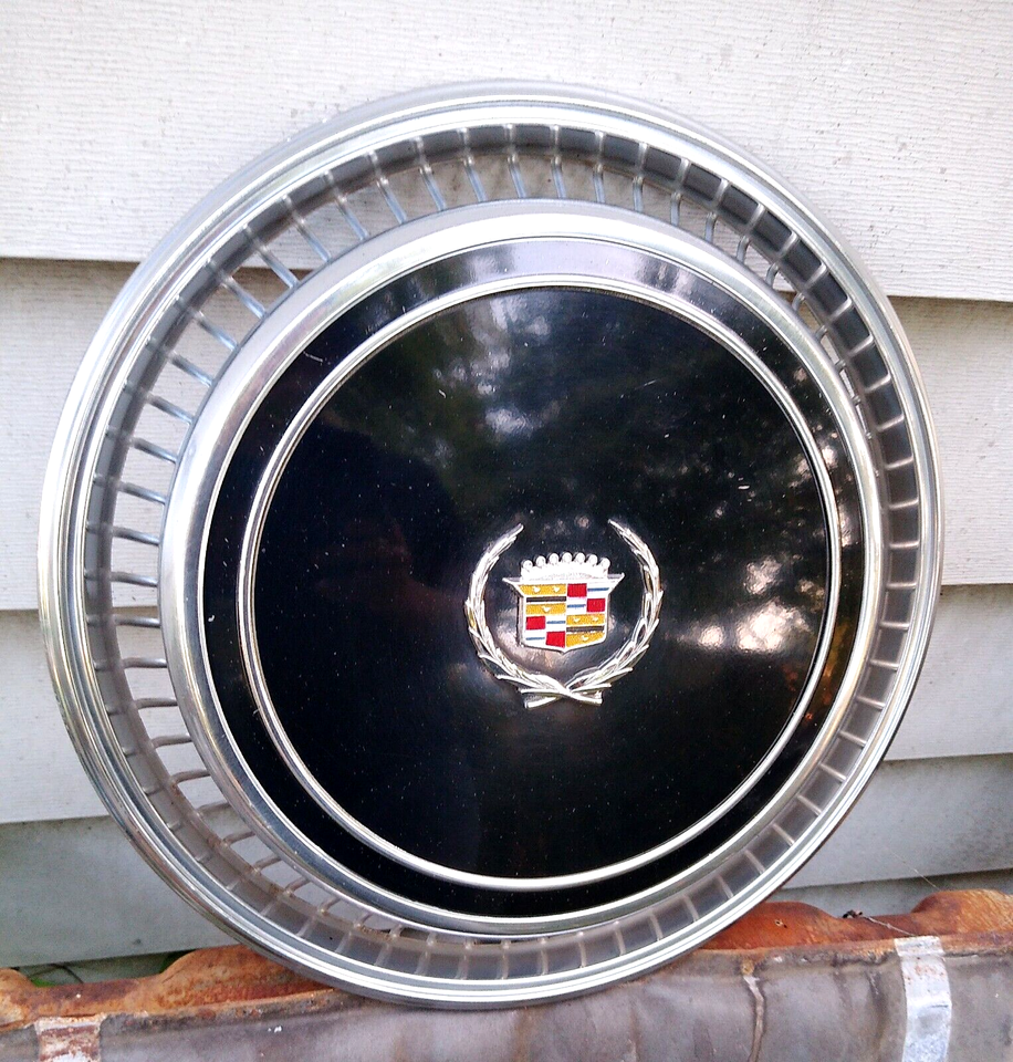 1974-78 Cadillac Eldorado Wheel Hubcap Cover Chrome Wreath Emblem SET ...