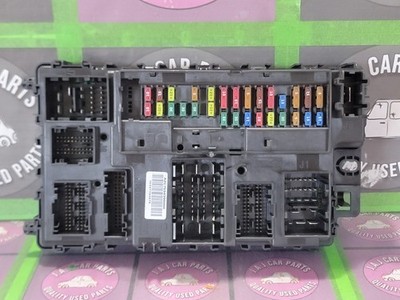 2015 , 2016 Ford Fusion BCM Smart Junction Fuse Box Ident : FU5T-15604 ...