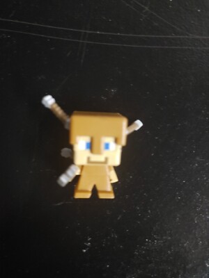 Mojang Minecraft Mini Figure Steve Damaged Armor Series 4 Obsidian ...