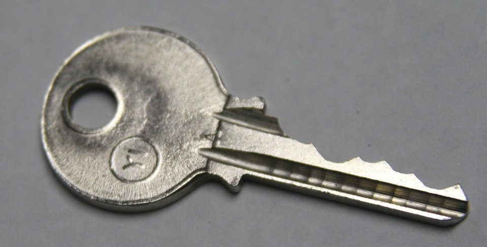 Vintage Taylor Lock Co key 14 Y1 | eBay