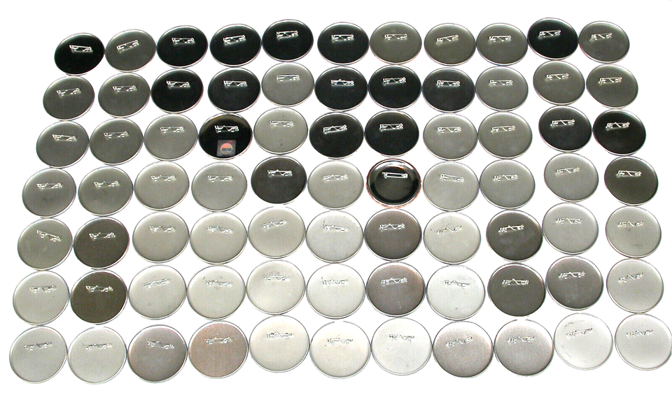 UK Kentucky Wildcats Basketball Pinback Buttons Huge Collection HTF Lot ...