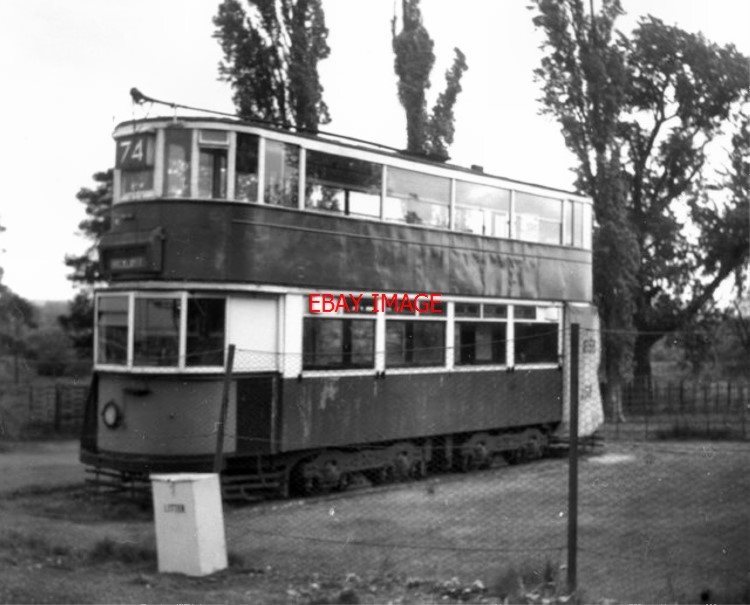 PHOTO 1959 LONDON 'HR2' CLASS TRAM CAR 1858 STOOD BY THE ROADSIDE ...