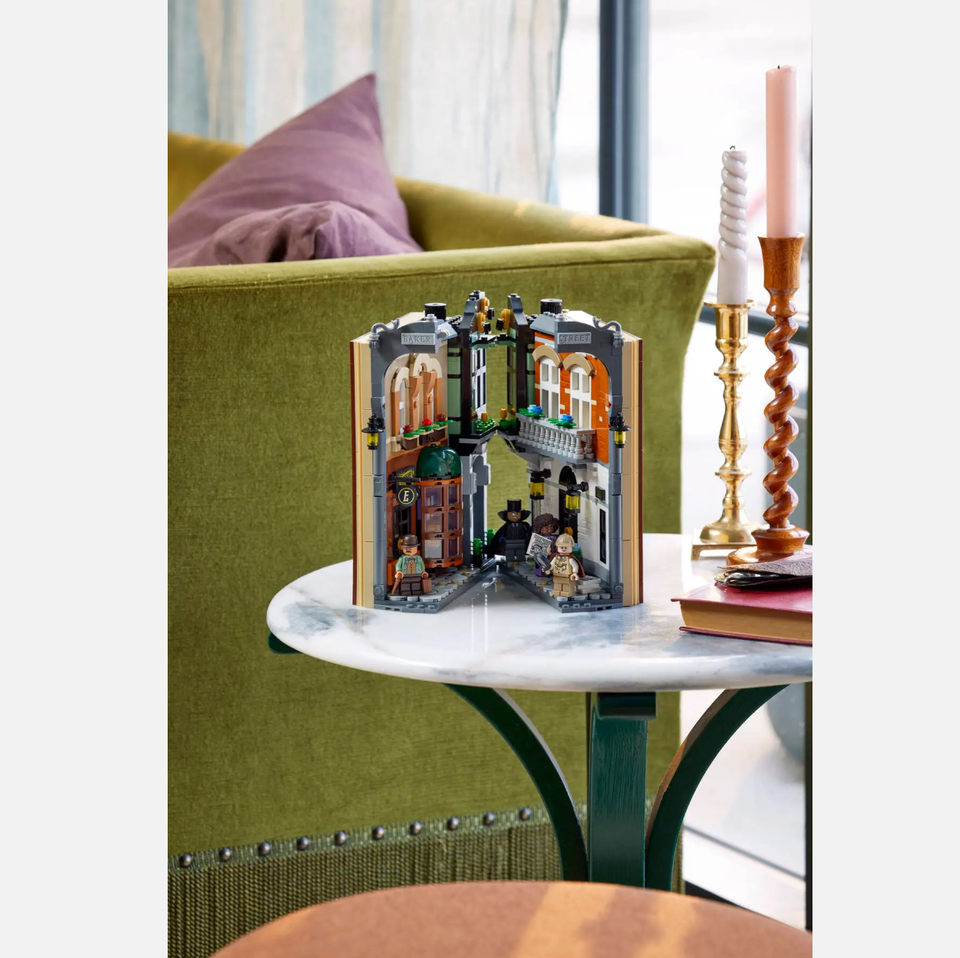 LEGO 10351 ICONS The Sherlock Holmes Book Nook 1359 pcs Ages for 18+ | eBay