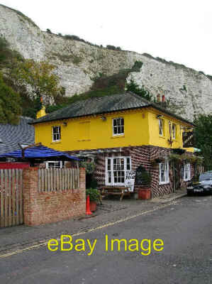 Photo 6x4 Snowdrop Inn, South Street, Lewes Named after the avalanche ...