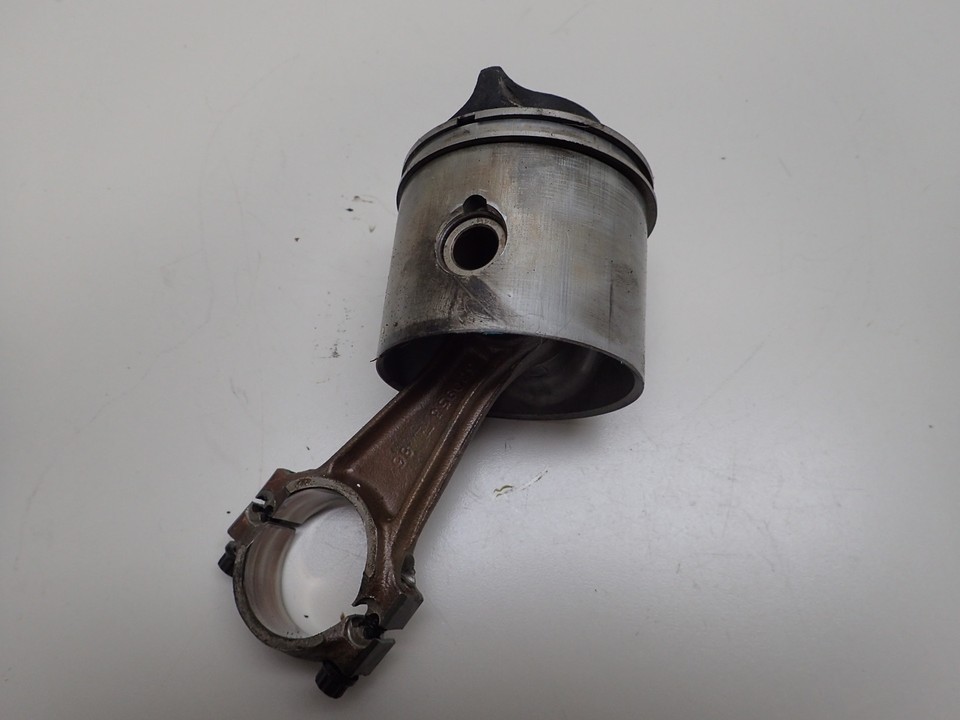 Evinrude Johnson 25 35 HP Standard Piston and Connecting Rod 391056 ...