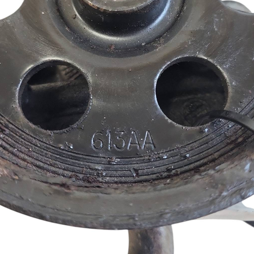 04891 613aa Pump assembly - Power steering pump for Chrysler 300C ...