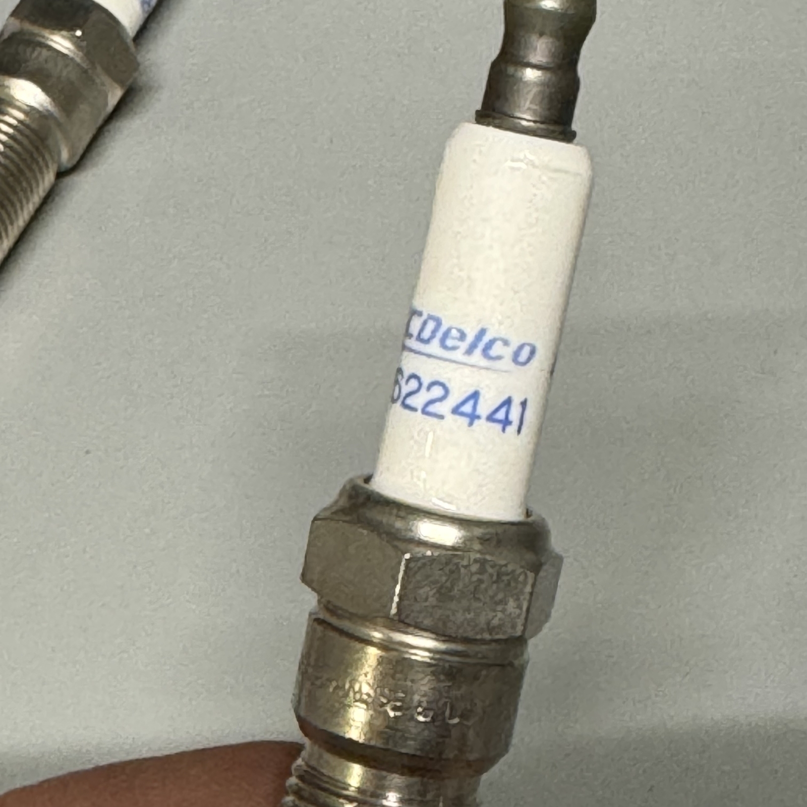 For GMC Savana Sierra Yukon 12622441 ACDelco Iridium Spark Plug 8PCS | eBay