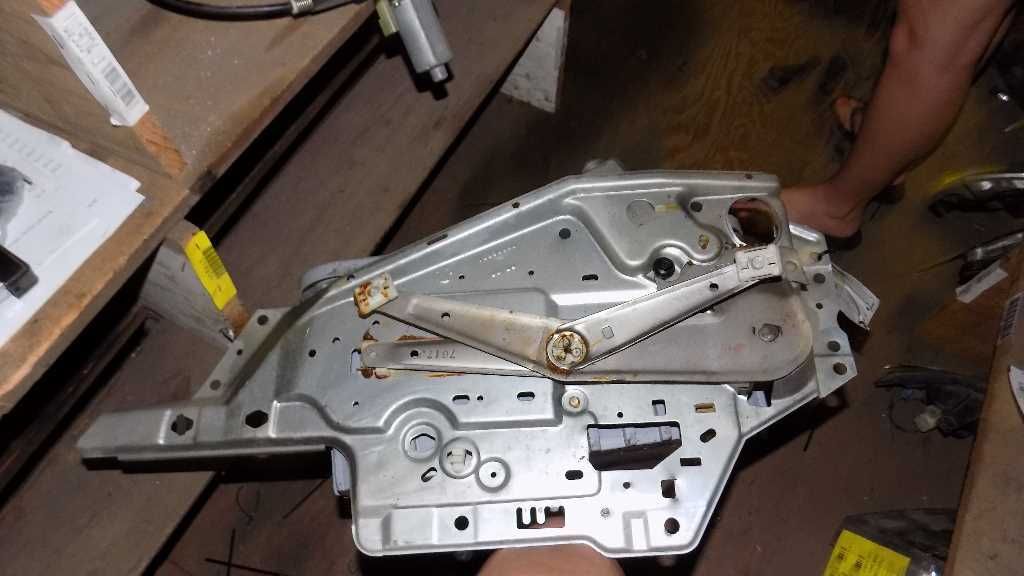 Driver Left Rear Window Regulator Fits 97-98 PARK AVENUE 32292 | eBay