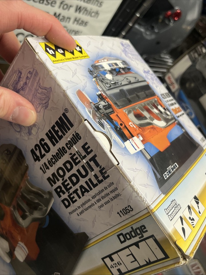 HAWK 1/4 SCALE 426 HEMI ENGINE MODEL FACTORY SEALED KIT! CIRCA 2006 ...