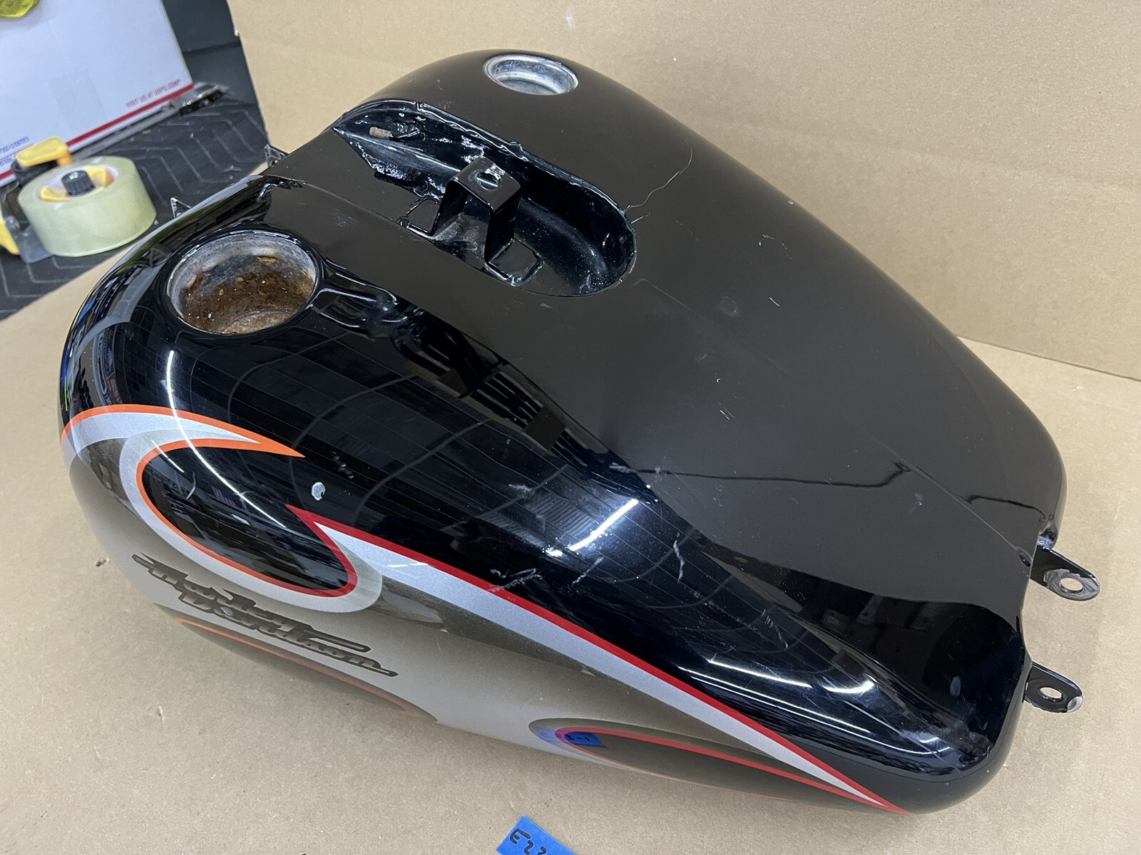 2002 OEM Harley-Davidson Dyna Wide Glide FXDWG Gas Tank Numbered DENTED ...