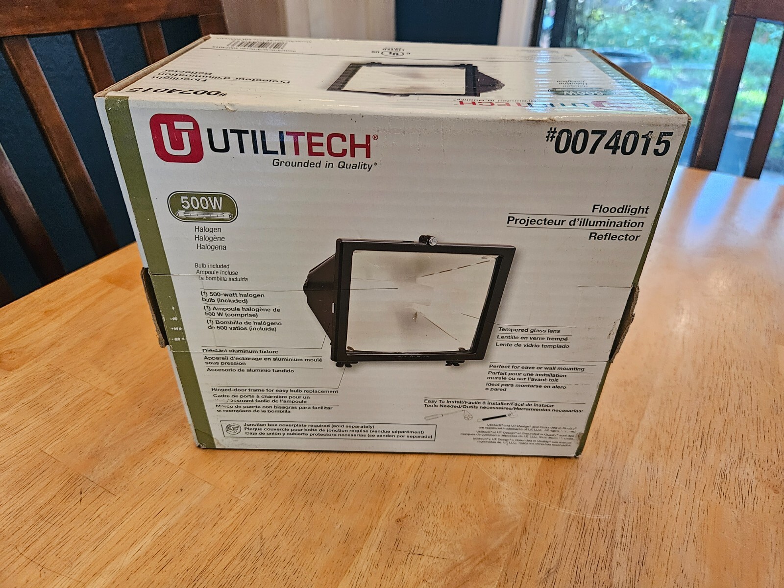 Utilitech Switch-Controlled 500W Halogen Floodlight Model 0074015 - New | eBay