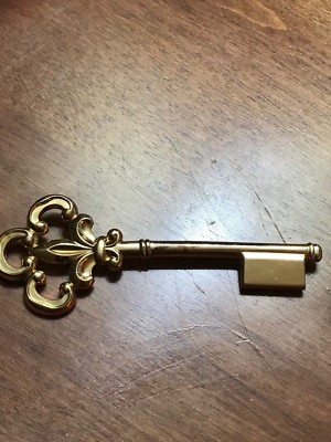 Coro Key Pin Brooch Vintage | eBay