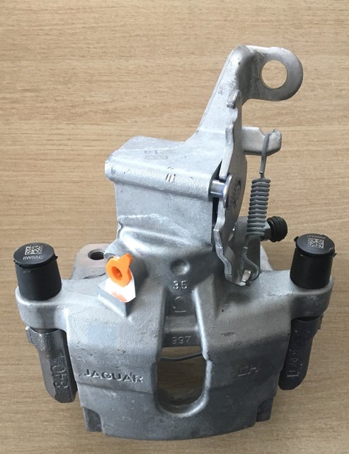 C2D35335 Rear Brake Caliper LH Jaguar XF 3.0 V6 Diesel Luxury 2007 ...
