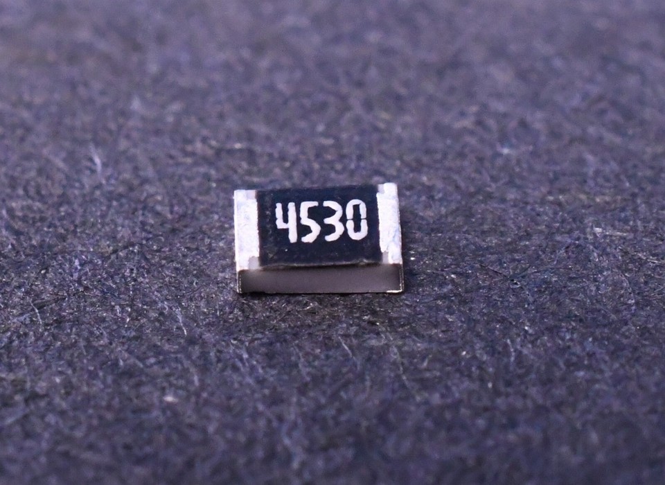 5,000 Meritek 453 ohm 1% Thick Film Chip Resistors SMD 805 | eBay