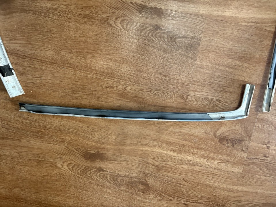 80-97 FORD OBS F150 BRONCO F250 F350 WINDSHIELD CHROME TRIM Set 5 Pcs ...