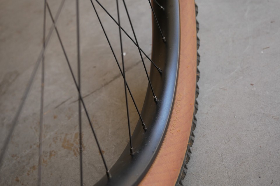 WTB Scraper 27.5 Plus + Wheelset with White Industries XMR + Plus Hub ...