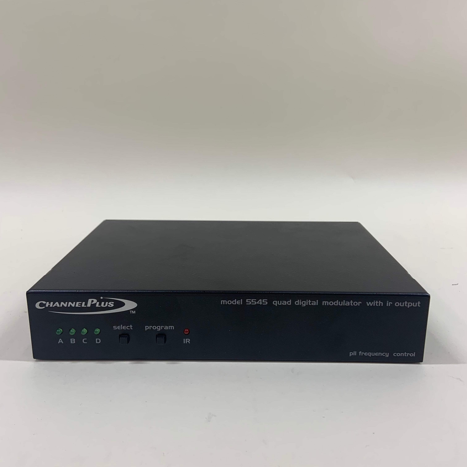ChannelPlus Quad Channel Modulator w/IR jacks pll frequency control ...