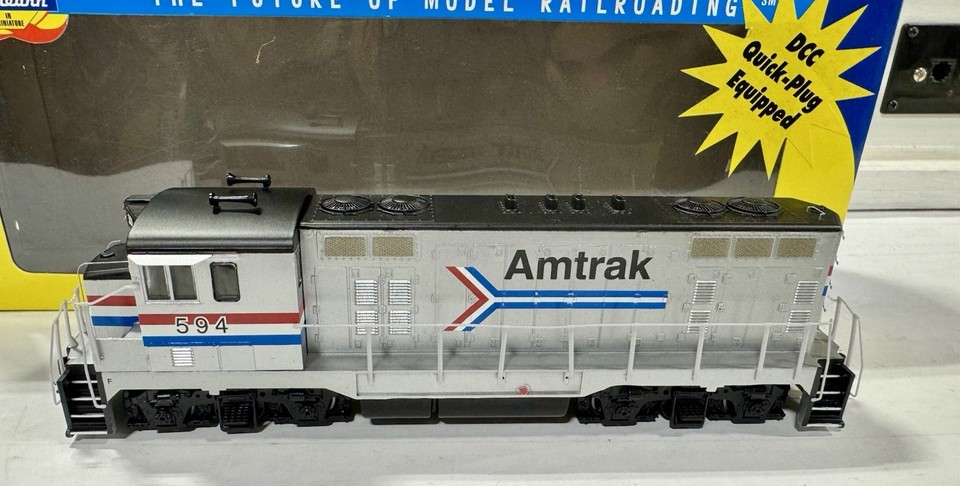 Athearn 91537 HO Scale Amtrak CF7 Rd 594 New! | eBay
