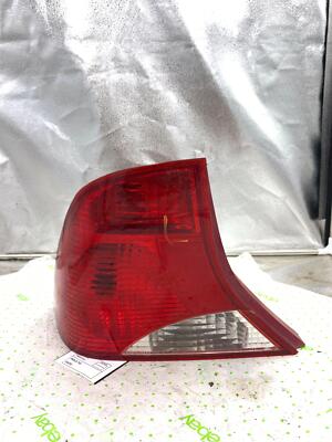 01 (DISCONTINUED)FORD FOCUS Tail Light Assembly Left driver side | eBay