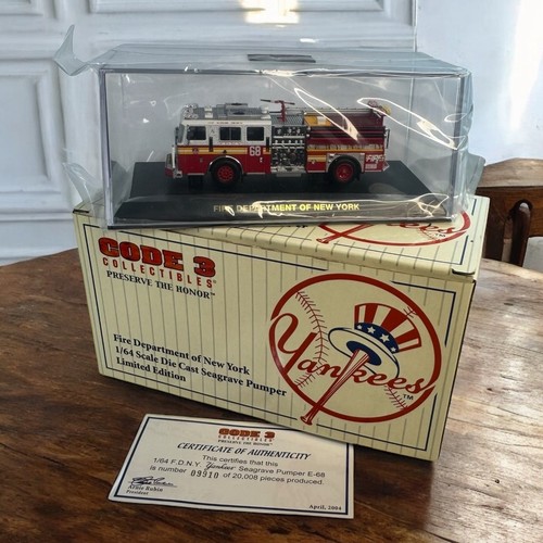 Code 3 1:64 Scale NY Yankees NYC Fire Department Seagrave Pumper W/Box ...