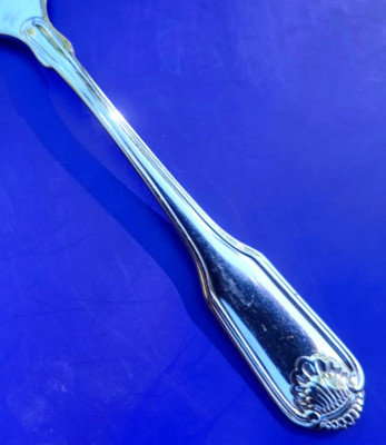 Oneida CLASSIC SHELL Heirloom Stainless CUBE Heirloom Silverware CHOICE ...