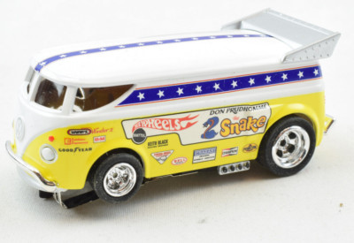 Auto World Yellow Don Prudhomme "The Snake" VW Bus Dragster HO Scale ...