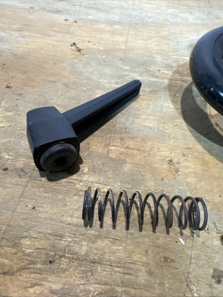 Craftsman 113-221770 Table Saw 10" 2.5 HP Hand Wheel & lever parts ...