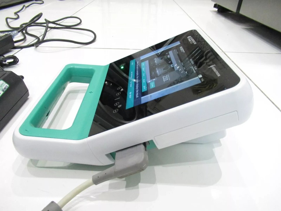 VERATHON BLADDERSCAN PRIME PLUS PORTABLE 3D BLADDER ULTRASOUND SCANNER ...