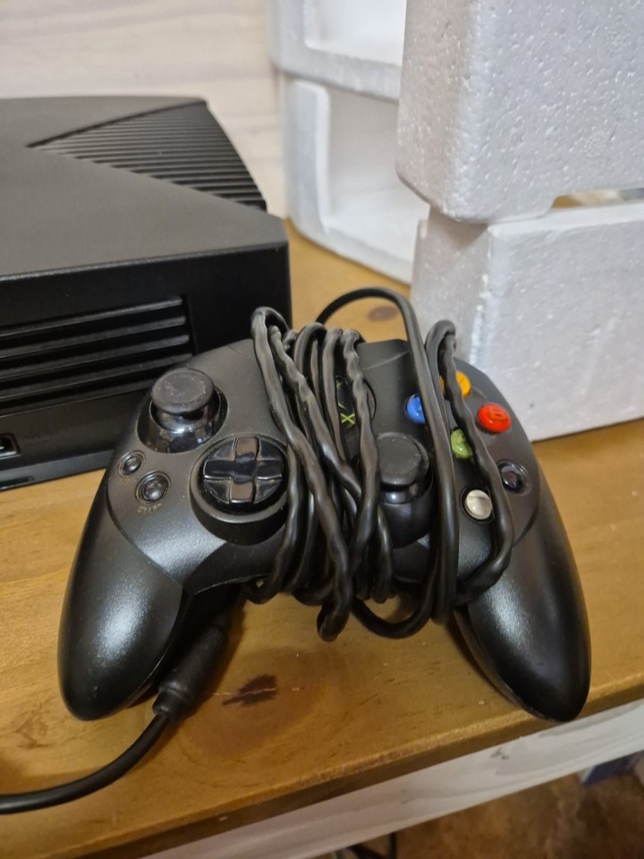 Original Microsoft Xbox Console Complete Boxed With Original 2 Games ...