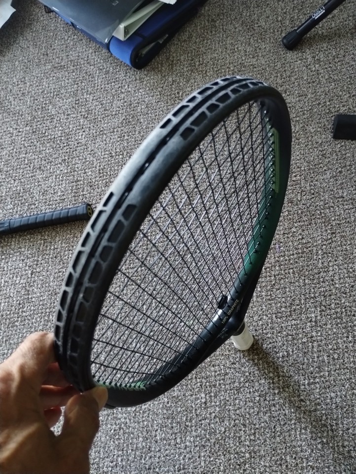 Wonder Wand Stinger 100% Graphite Tennis Racquet similar to Weed racket ...
