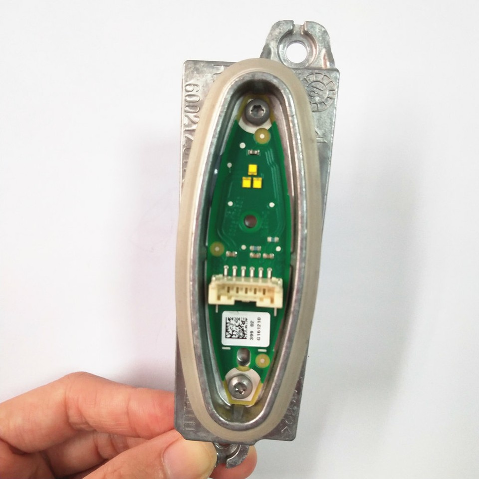 OEM for 18-20 Audi Q5 xenon Right Headlight DRL LED control Module ...