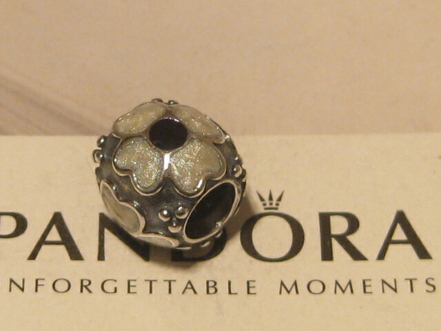 AUTHENTIC PANDORA SILVER & WHITE ENAMEL DAISY FLOWER … - Gem