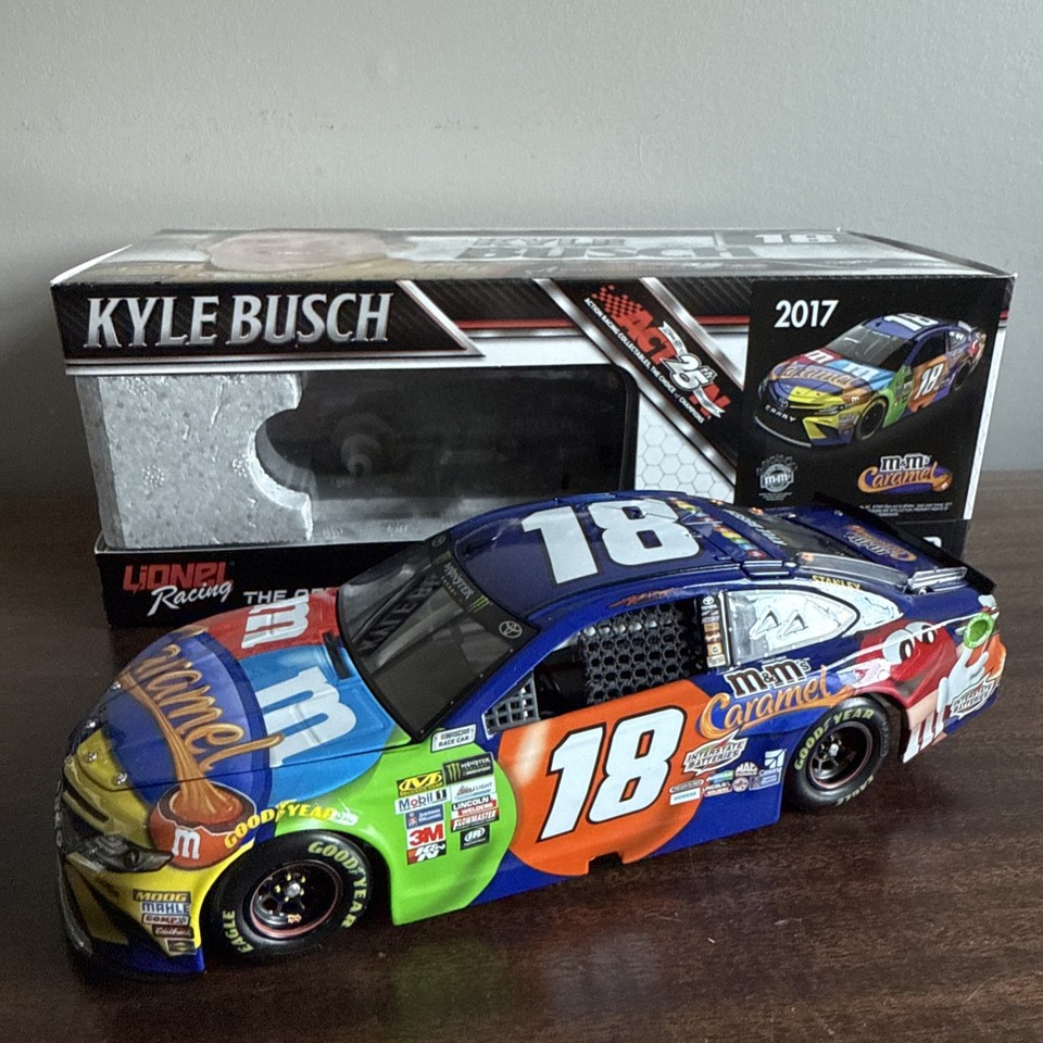 Kyle Busch Diecast Car Collection 1/24 Scale Set of 6 2016-17 NASCAR | eBay