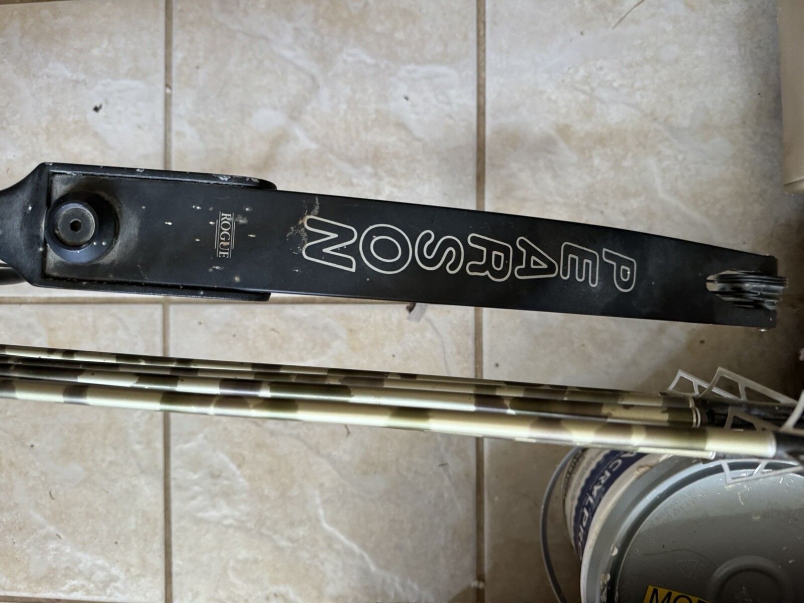 Vintage Ben Pearson Compound Bow Serial No. 11398 With Arrows | eBay