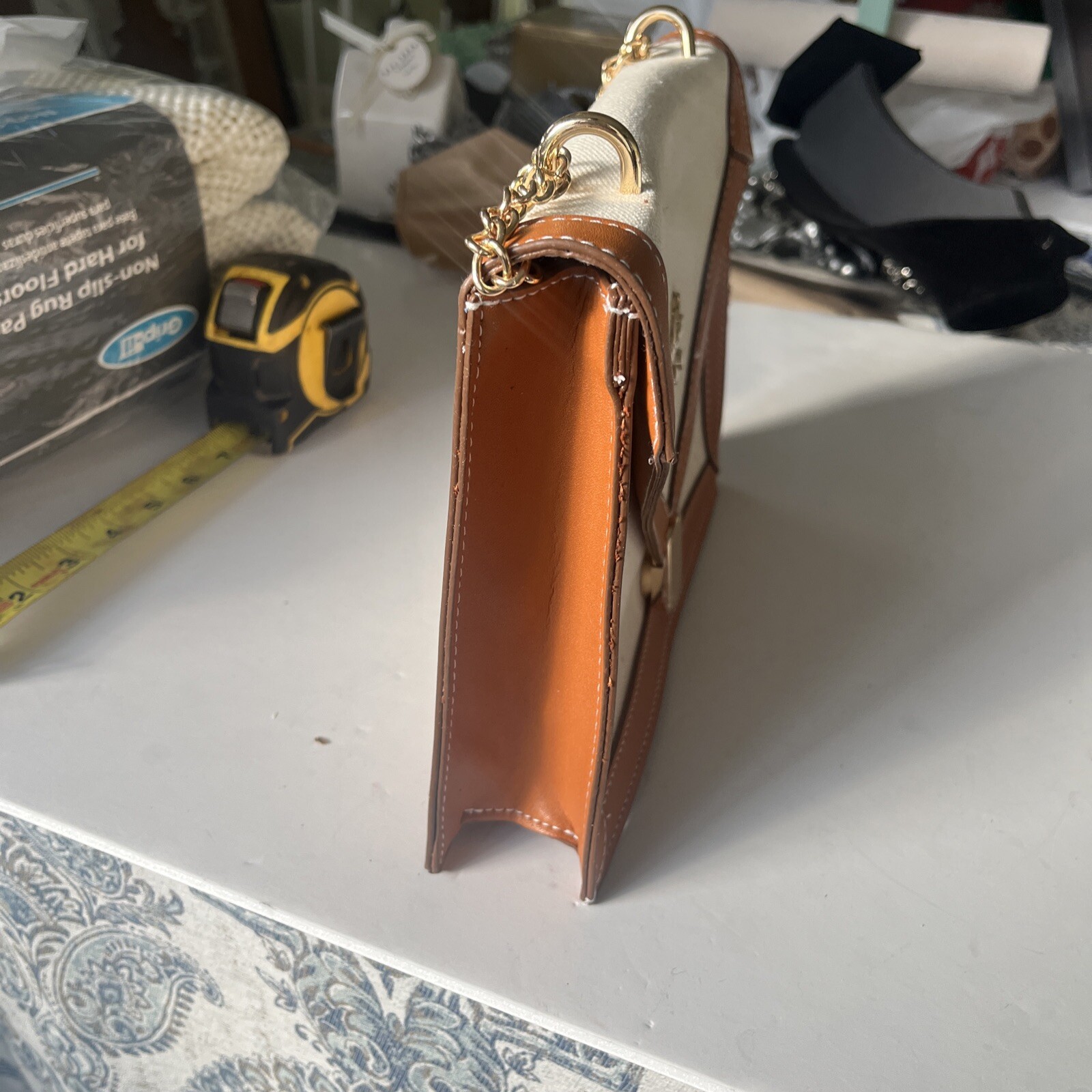 Loulu Beige/Tan Purse Gold Tone Chain Crossbody Chain Closet Kept | eBay