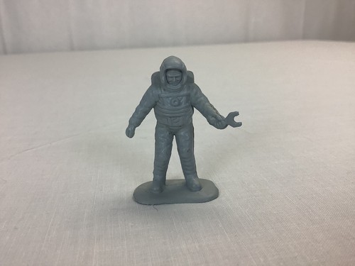 Astronaut w/ Full Suit Figure Vintage Grey Space Cadet NASA Moon Man ...