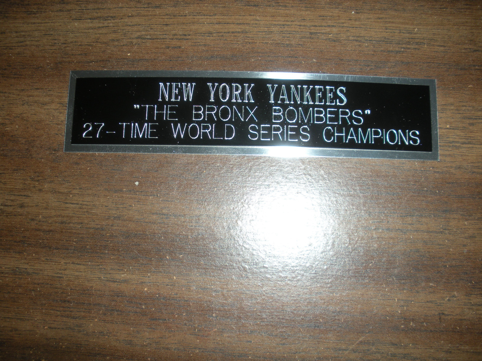 NEW YORK YANKEES 27 X CHAMPIONS ENGRAVED NAMEPLATE FOR PHOTO/DISPLAY ...