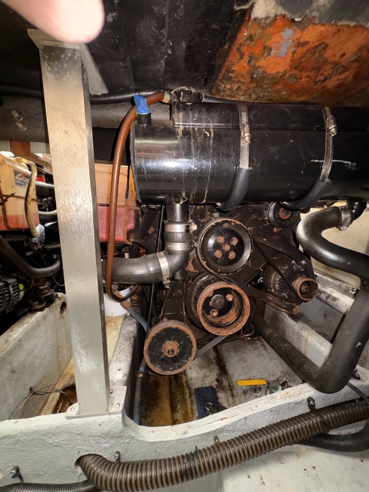 2003 Mercruiser 5.7L 350 Marine Gas Engine PAIR with Transmissions ...