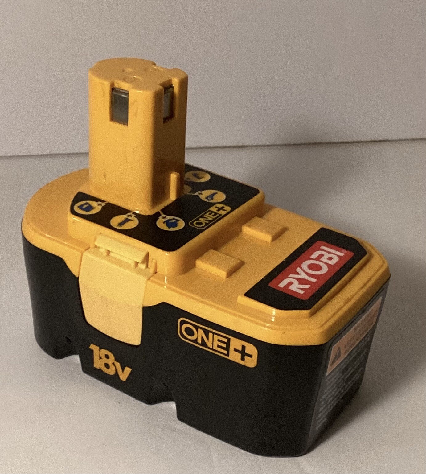 RYOBI ONE+ OEM 18V P100 BATTERY GENUINE TESTED! YELLOW & BLACK VG COND ...