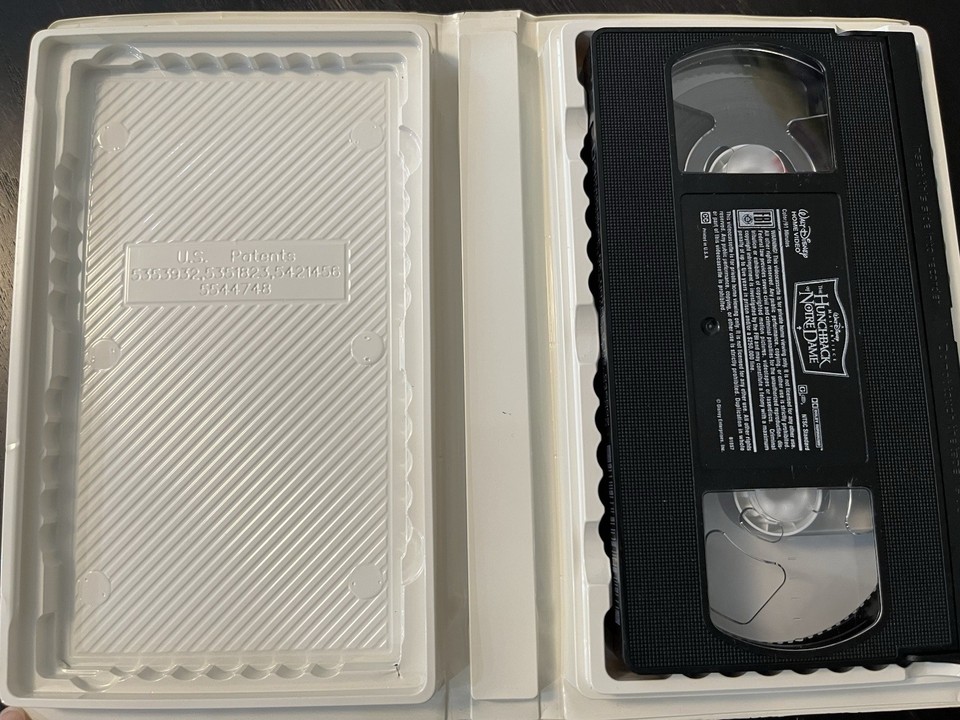 Vintage Lot Walt Disney VHS Tapes Clamshell Animated Black Diamond ...