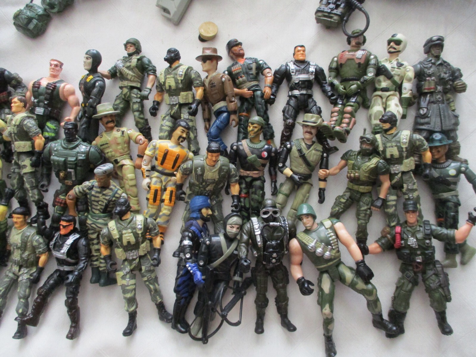 Huge Bulk Lot of Army Men, Vehicles, Weapons, Barrels & so much more ...