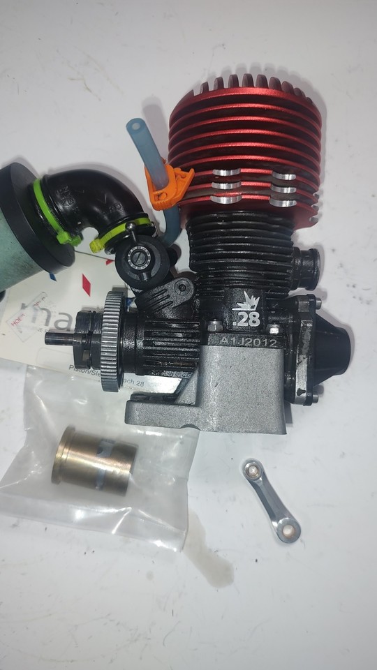 Dynamite Big Red .28 Associated Monster Gt MGT Drop In 2.5 Liters Fuel ...