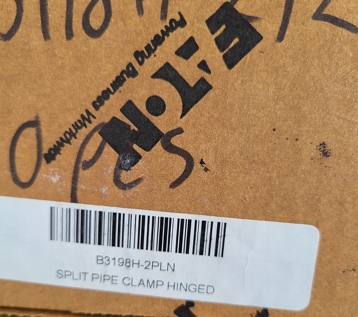 Box of 20..B3198H 3 in. Plain Iron Hinged Extension Split Pipe Clamp ...