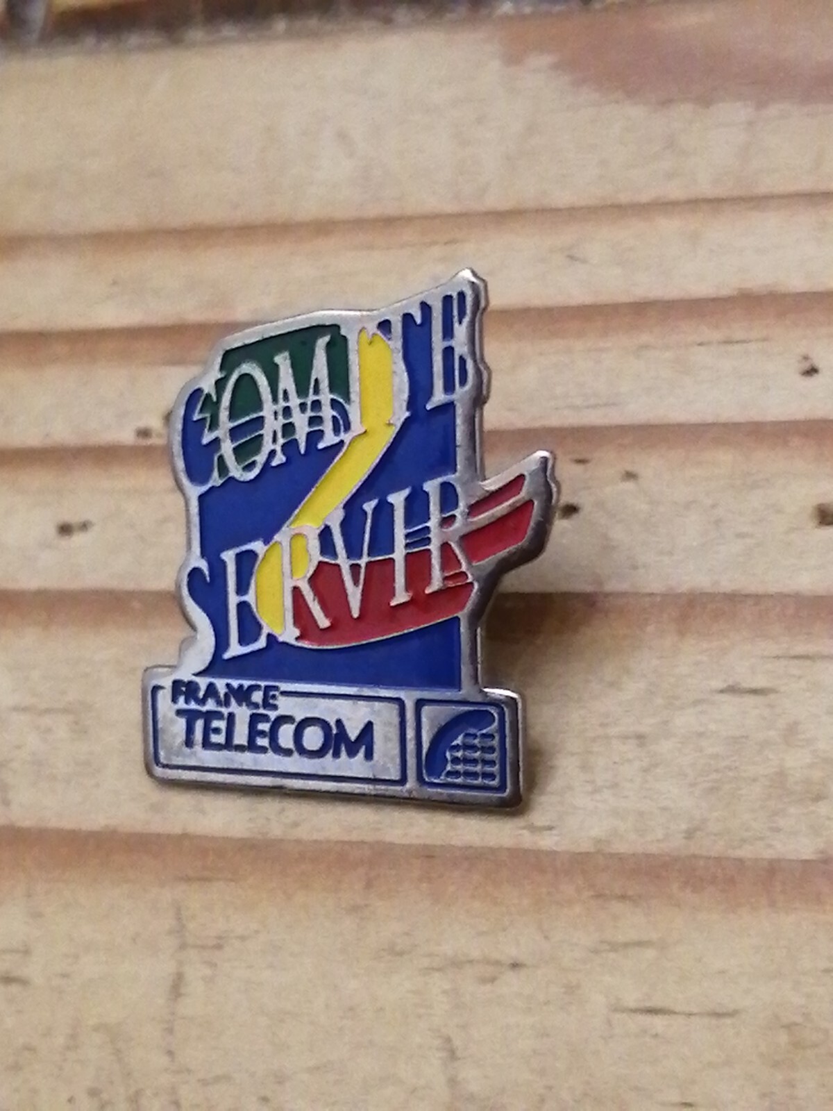 Pin's Pins Pin LAPEL Société Télécommunication France TÉLÉCOM"COMITÉ ...