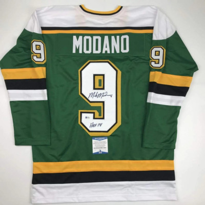 Autographed/Signed Mike Modano HOF 2014 Minnesota Green Jersey Beckett ...