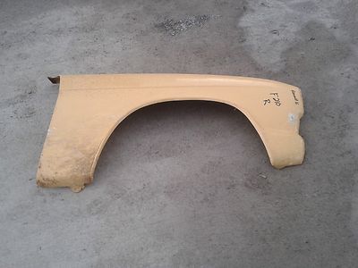 1968-1972 Renault R16 Right Front Fender F210 | eBay