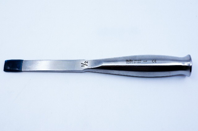 Miltex 27-514 Smith-Peterson Osteotomo, 20.3cm, Recto, 1.3cm | eBay