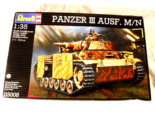 1/35 Revell 0f Germany WWII German Panzer III Ausf M / N w/ Side Armor ...