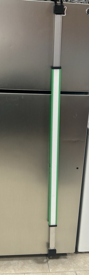 Matco Tools Rechargeable 5000 Lumen Green Light Bar/underhood Light. | eBay